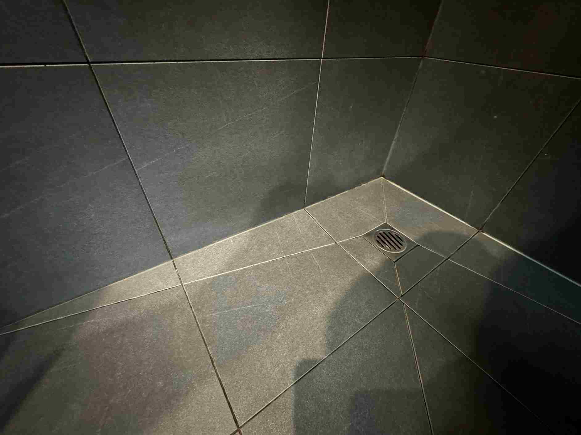 How to fix a leaking shower - Omni Dry